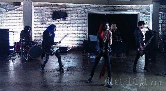 “visual Moon” хамтлагийн шинэ уран бүтээл “war Song” Урлаг мн